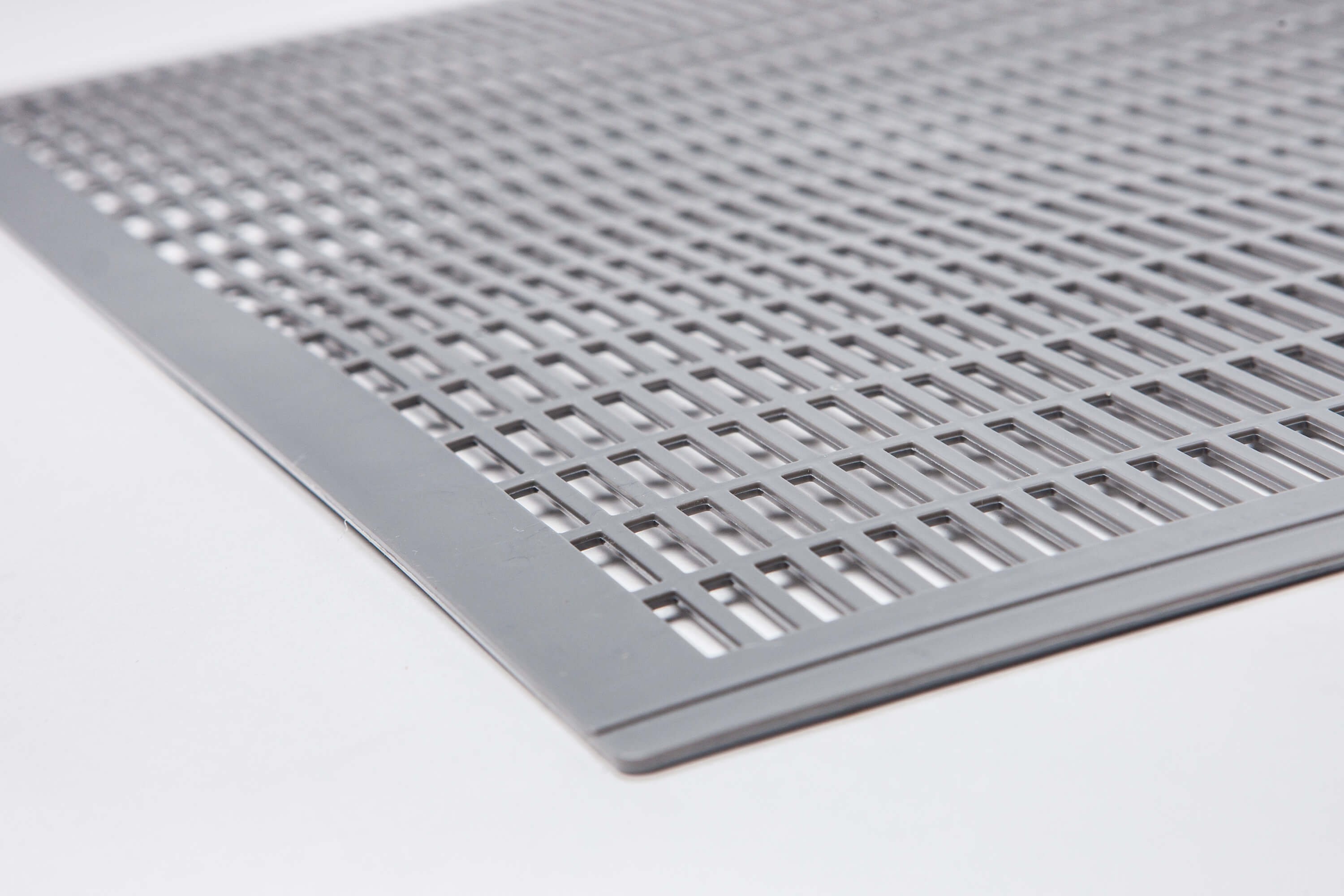 Queen Excluder | BRAWES Bee Farm LLC